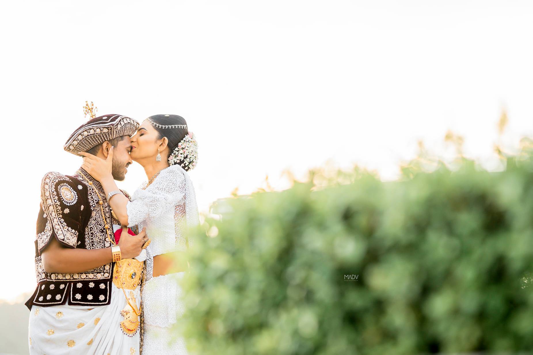 Nipuli and Muditha - Madushan Vithana Photography